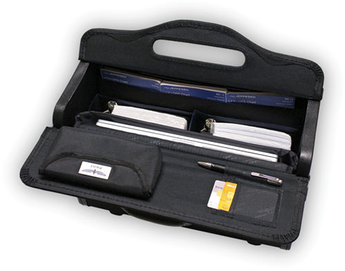 Pilot Bags & Cases | Airline Cases | AFC518 | Design4Pilots - Pilot ...